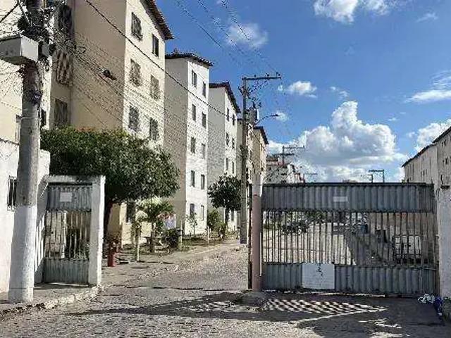 Apartamento para Venda em Feira de Santana/BA Tomba 2 Quartos
