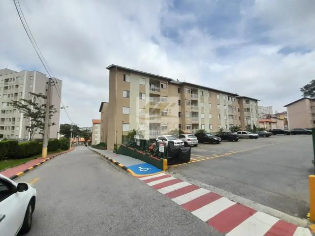Apartamento para Venda em Ferraz de Vasconcelos/SP Jardim São Miguel 3 Quartos