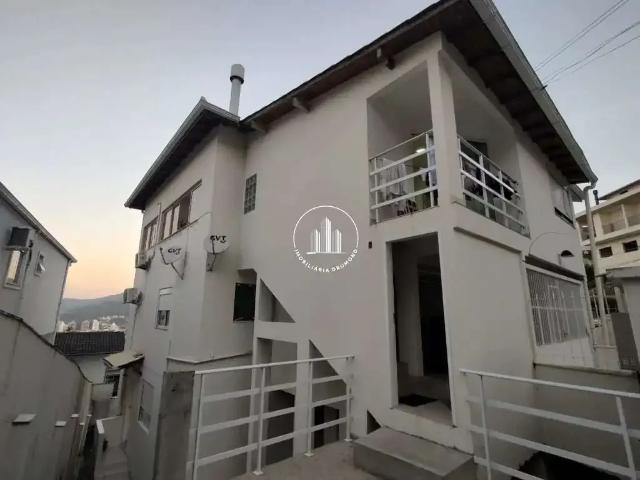 Apartamento para Venda em Florianópolis/SC Trindade 5 Quartos