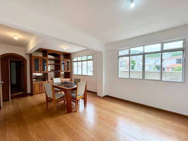 Apartamento para Venda em Florianópolis/SC Trindade 3 Quartos