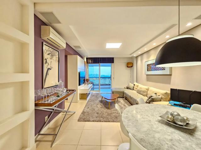 Apartamento para Venda em Florianópolis/SC Trindade 3 Quartos