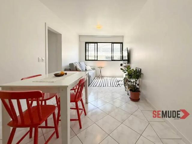Apartamento para Venda em Florianópolis/SC Agronômica 2 Quartos