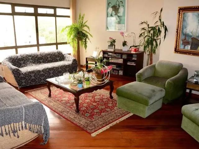 Apartamento para Venda em Florianópolis/SC Agronômica 4 Quartos