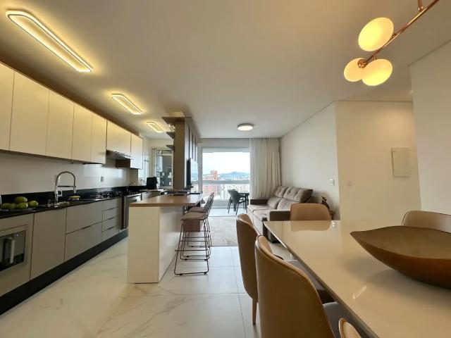 Apartamento para Venda em Florianópolis/SC Canto 3 Quartos