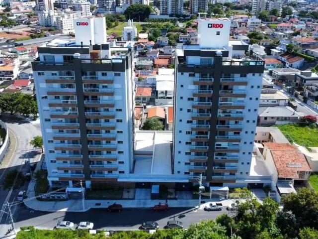Apartamento para Venda em Florianópolis/SC Canto 3 Quartos