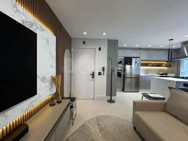 Apartamento para Venda em Florianópolis/SC Canto 3 Quartos