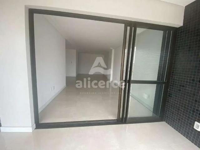 Apartamento para Venda em Florianópolis/SC Canto 3 Quartos