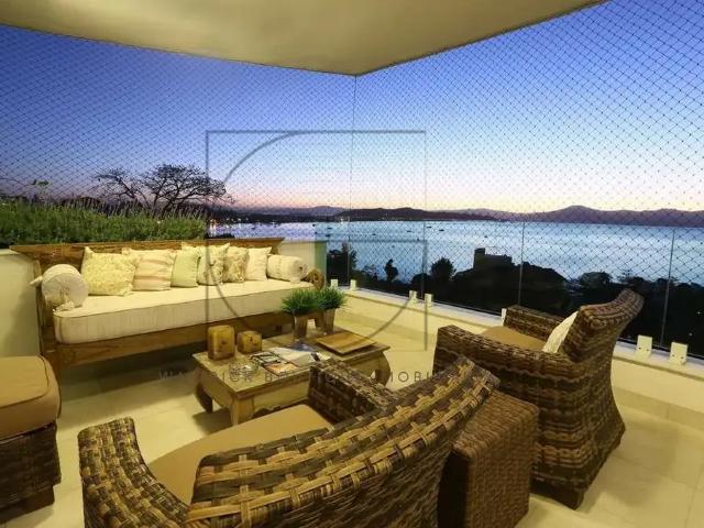 Apartamento para Venda em Florianópolis/SC Canajurê 4 Quartos