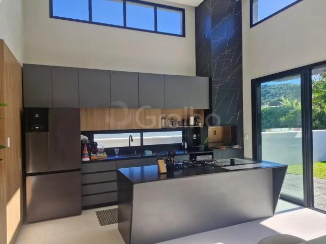 Apartamento para Venda em Florianópolis/SC Canasvieiras 3 Quartos