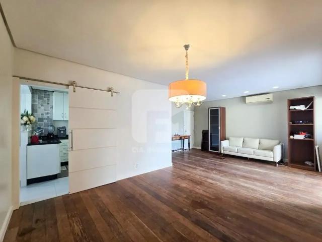 Apartamento para Venda em Florianópolis/SC Centro 3 Quartos
