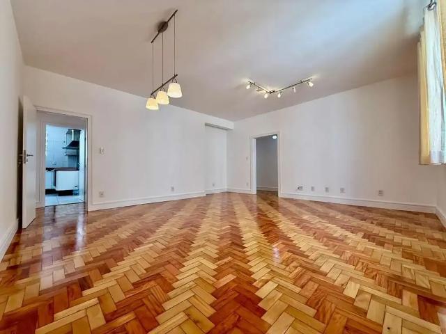 Apartamento para Venda em Florianópolis/SC Centro 3 Quartos