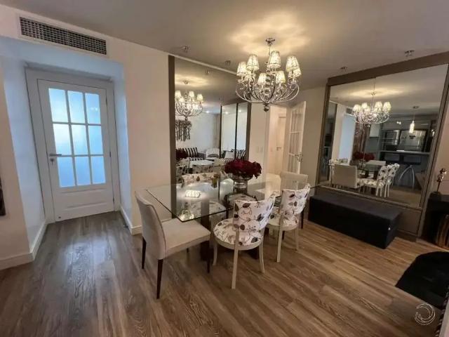 Apartamento para Venda em Florianópolis/SC Centro 3 Quartos