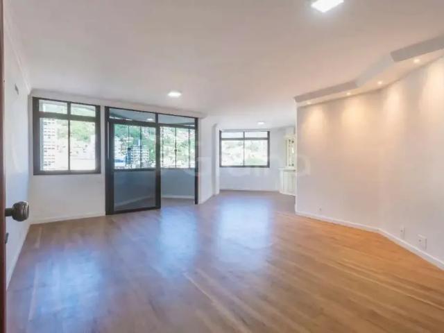 Apartamento para Venda em Florianópolis/SC Centro 3 Quartos