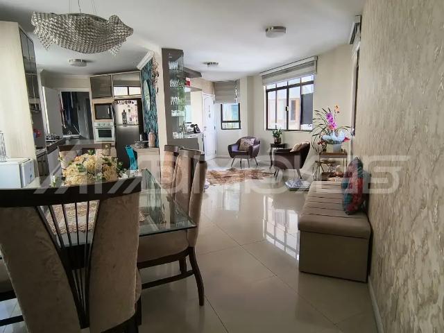 Apartamento para Venda em Florianópolis/SC Centro 3 Quartos