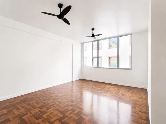 Apartamento para Venda em Florianópolis/SC Centro 2 Quartos