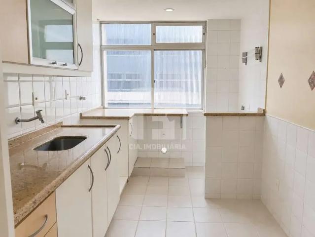 Apartamento para Venda em Florianópolis/SC Centro 2 Quartos