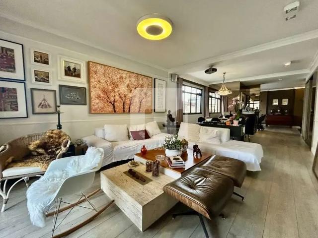 Apartamento para Venda em Florianópolis/SC Centro 4 Quartos