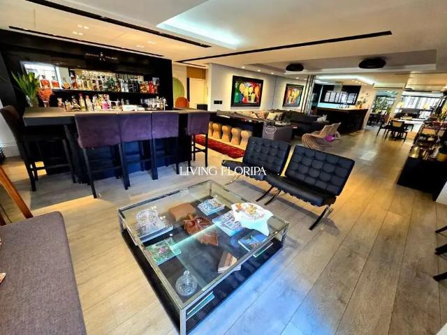 Apartamento para Venda em Florianópolis/SC Centro 4 Quartos