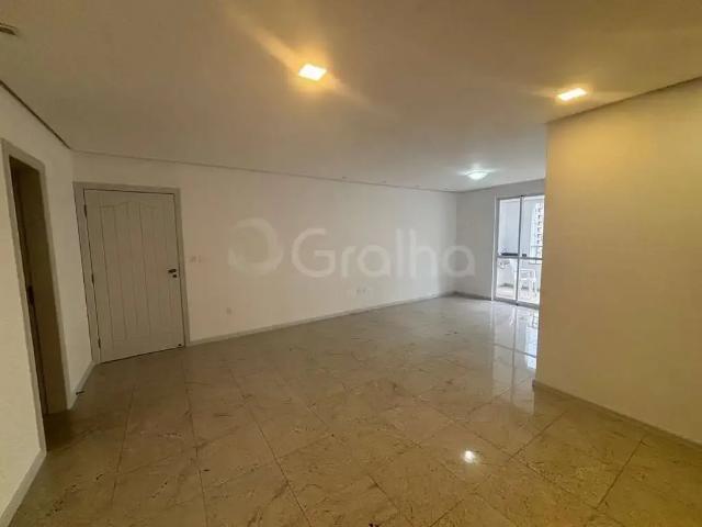 Apartamento para Venda em Florianópolis/SC Centro 4 Quartos