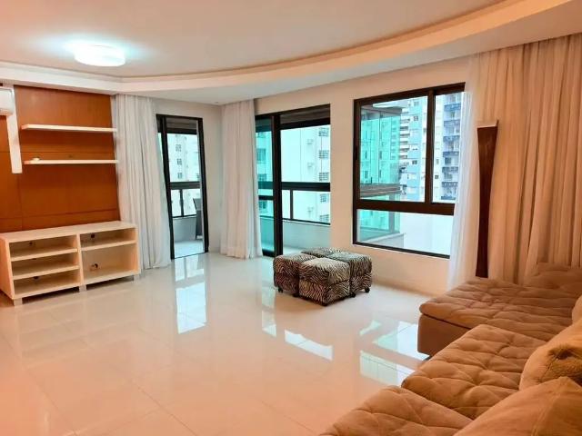 Apartamento para Venda em Florianópolis/SC Centro 4 Quartos