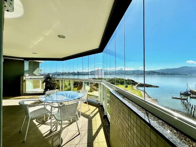 Apartamento para Venda em Florianópolis/SC Coqueiros 3 Quartos