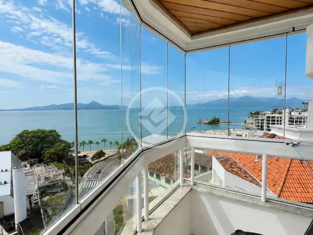 Apartamento para Venda em Florianópolis/SC Coqueiros 3 Quartos