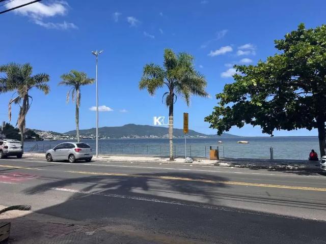 Apartamento para Venda em Florianópolis/SC Coqueiros 2 Quartos