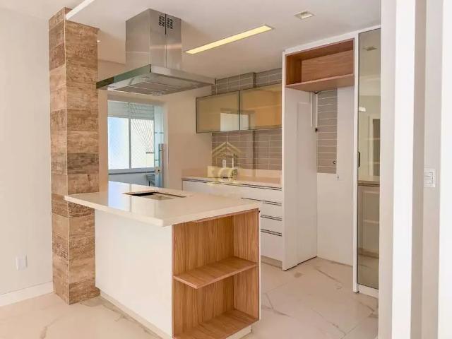 Apartamento para Venda em Florianópolis/SC Coqueiros 2 Quartos