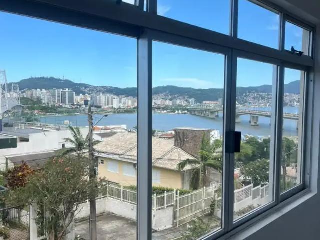 Apartamento para Venda em Florianópolis/SC Estreito 2 Quartos