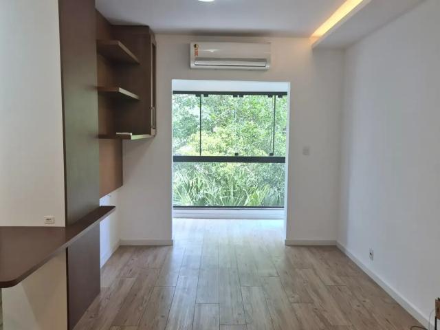 Apartamento para Venda em Florianópolis/SC Itacorubi 2 Quartos