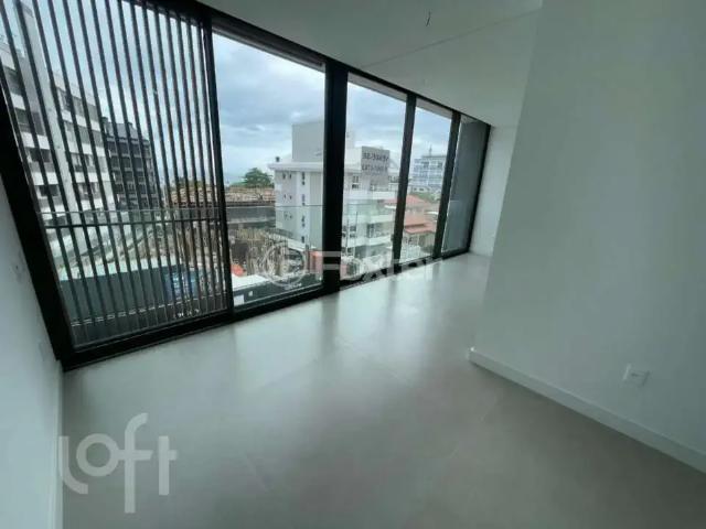 Apartamento para Venda em Florianópolis/SC Jurerê 3 Quartos