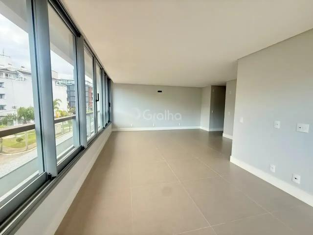 Apartamento para Venda em Florianópolis/SC Jurerê 3 Quartos