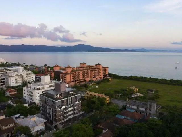 Apartamento para Venda em Florianópolis/SC Jurerê 3 Quartos
