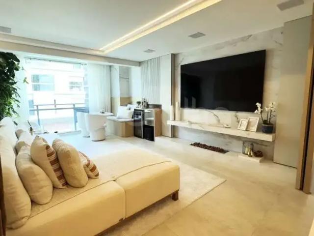 Apartamento para Venda em Florianópolis/SC Jurerê 3 Quartos