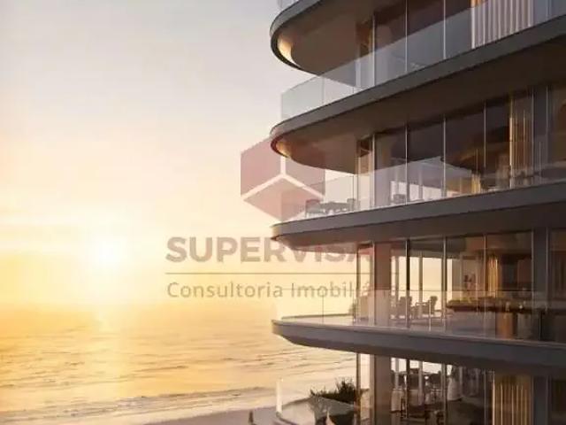 Apartamento para Venda em Florianópolis/SC Jurerê 3 Quartos