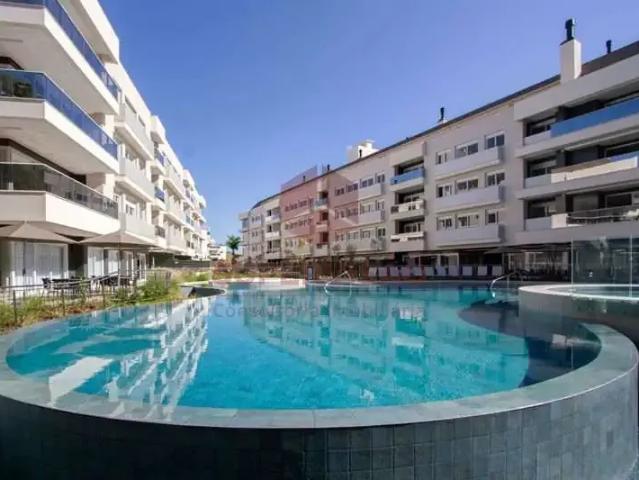 Apartamento para Venda em Florianópolis/SC Jurerê 3 Quartos