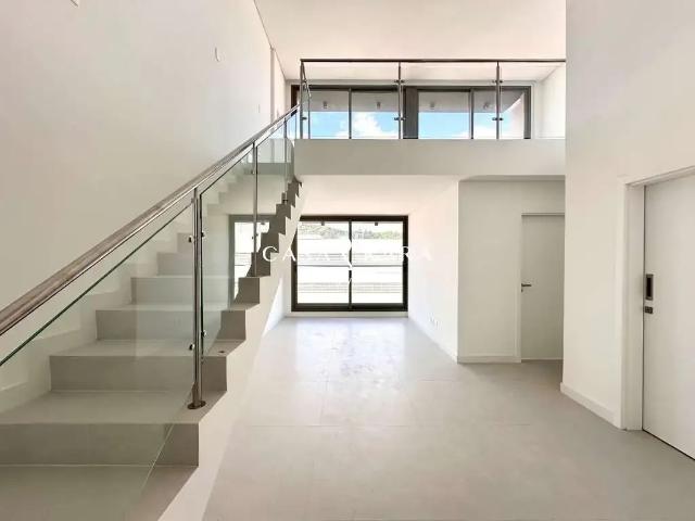 Apartamento para Venda em Florianópolis/SC Jurerê 2 Quartos