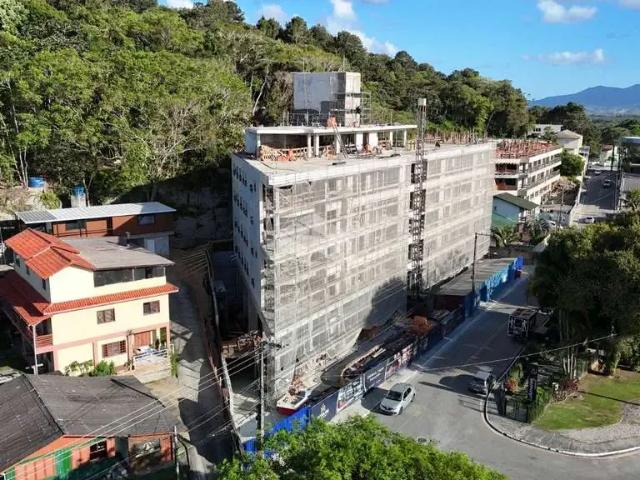 Apartamento para Venda em Florianópolis/SC Jurerê 2 Quartos