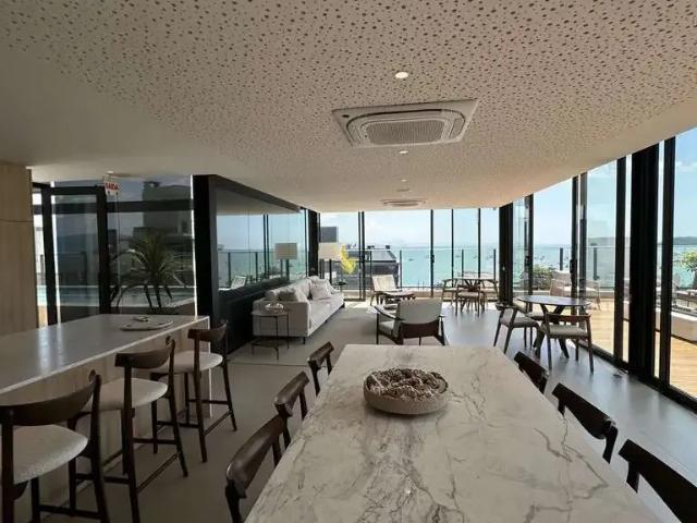 Apartamento para Venda em Florianópolis/SC Jurerê 2 Quartos
