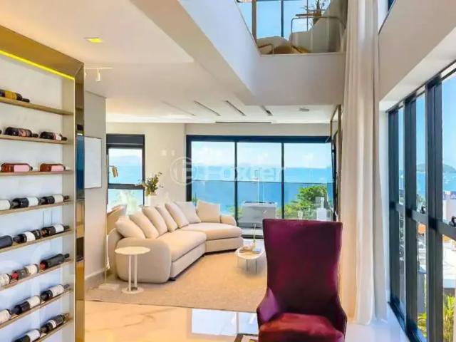 Apartamento para Venda em Florianópolis/SC Jurerê 4 Quartos