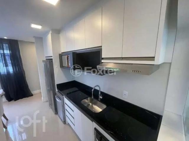 Apartamento para Venda em Florianópolis/SC Jurerê 4 Quartos