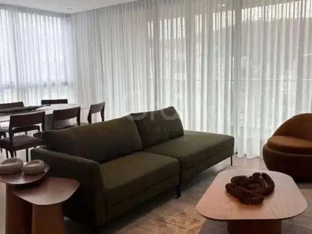 Apartamento para Venda em Florianópolis/SC Jurerê 4 Quartos