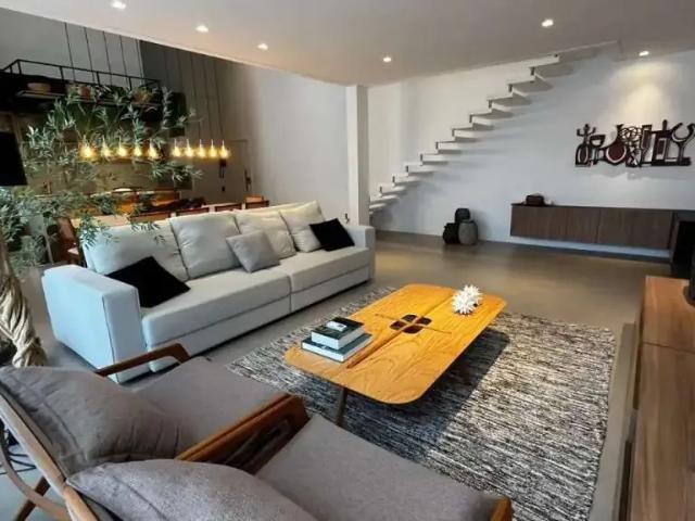 Apartamento para Venda em Florianópolis/SC Jurerê Internacional 4 Quartos