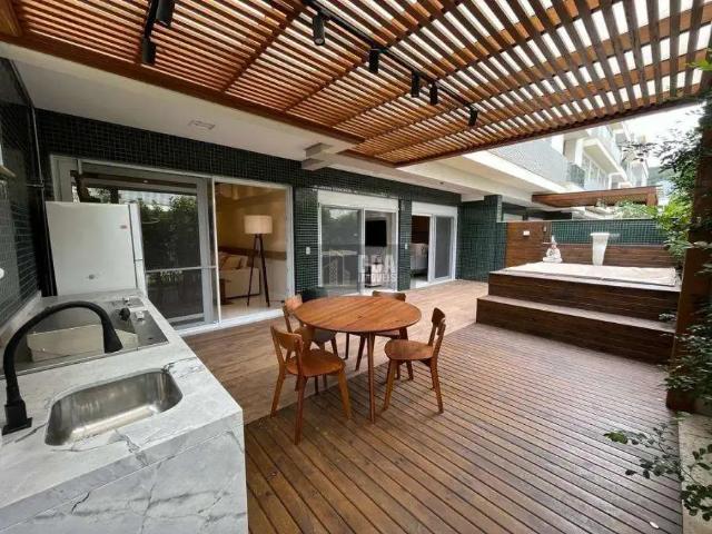 Apartamento para Venda em Florianópolis/SC Jurerê Internacional 2 Quartos
