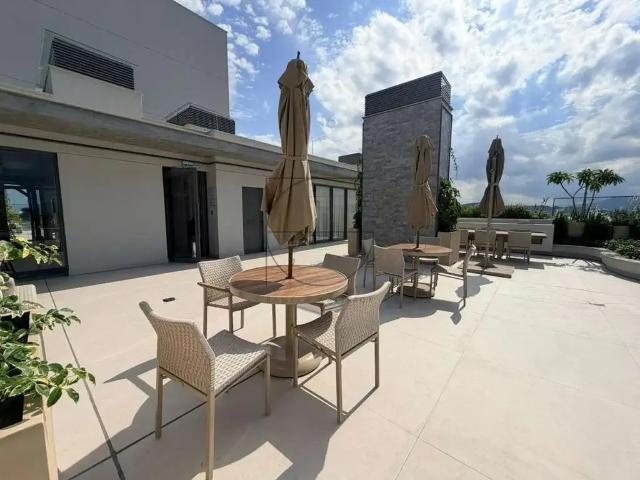 Apartamento para Venda em Florianópolis/SC Jurerê Internacional 3 Quartos