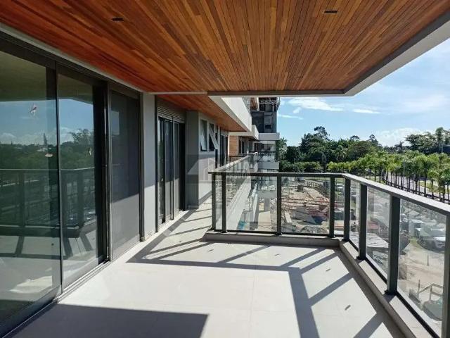 Apartamento para Venda em Florianópolis/SC Jurerê Internacional 3 Quartos