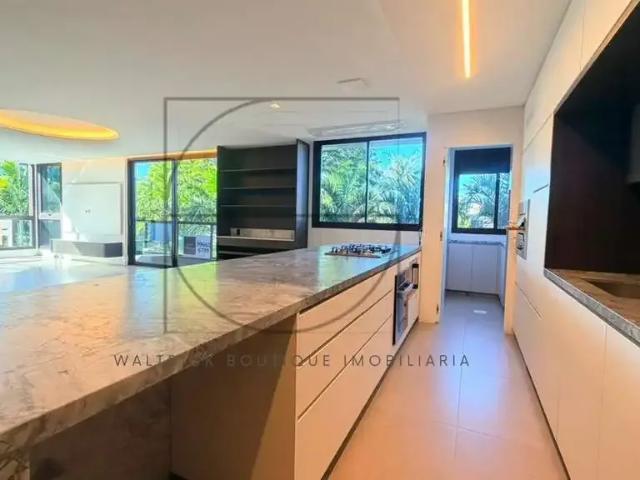 Apartamento para Venda em Florianópolis/SC Jurerê Internacional 3 Quartos