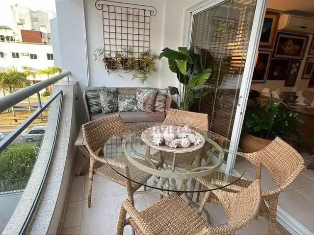 Apartamento para Venda em Florianópolis/SC Jurerê Internacional 3 Quartos