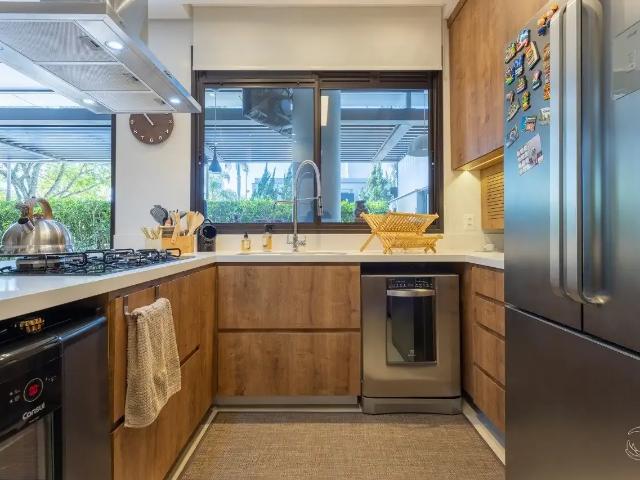 Apartamento para Venda em Florianópolis/SC Jurerê Internacional 3 Quartos