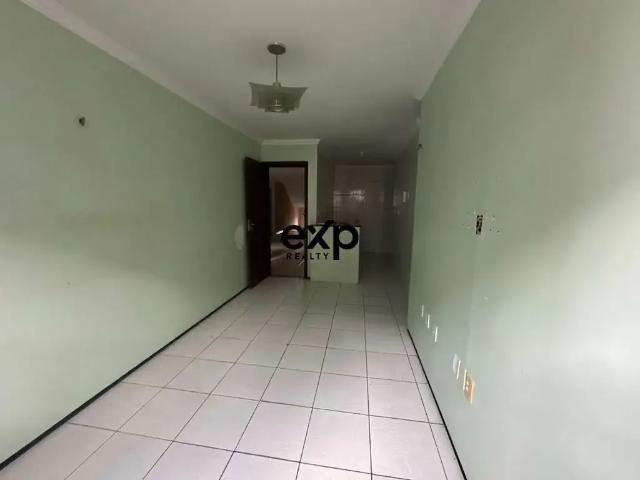 Apartamento para Venda em Fortaleza/CE Maraponga 3 Quartos